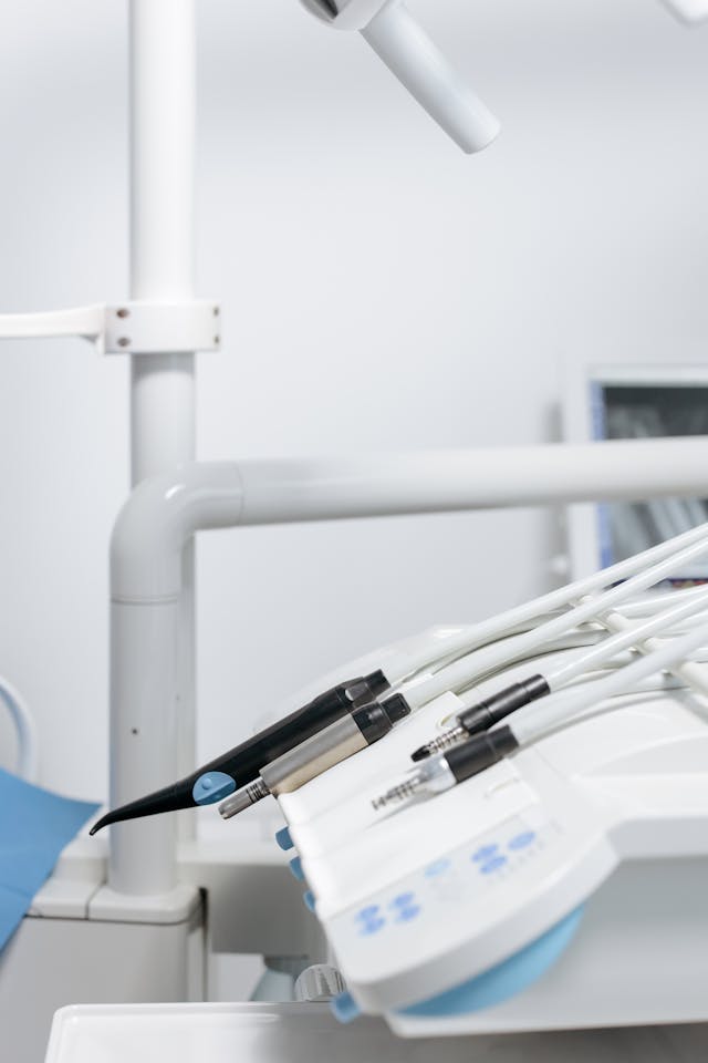 מיקרומוטורס: המהפכה הקטנה שמניעה את העתיד - RICH Medical Center - מעבדת ...